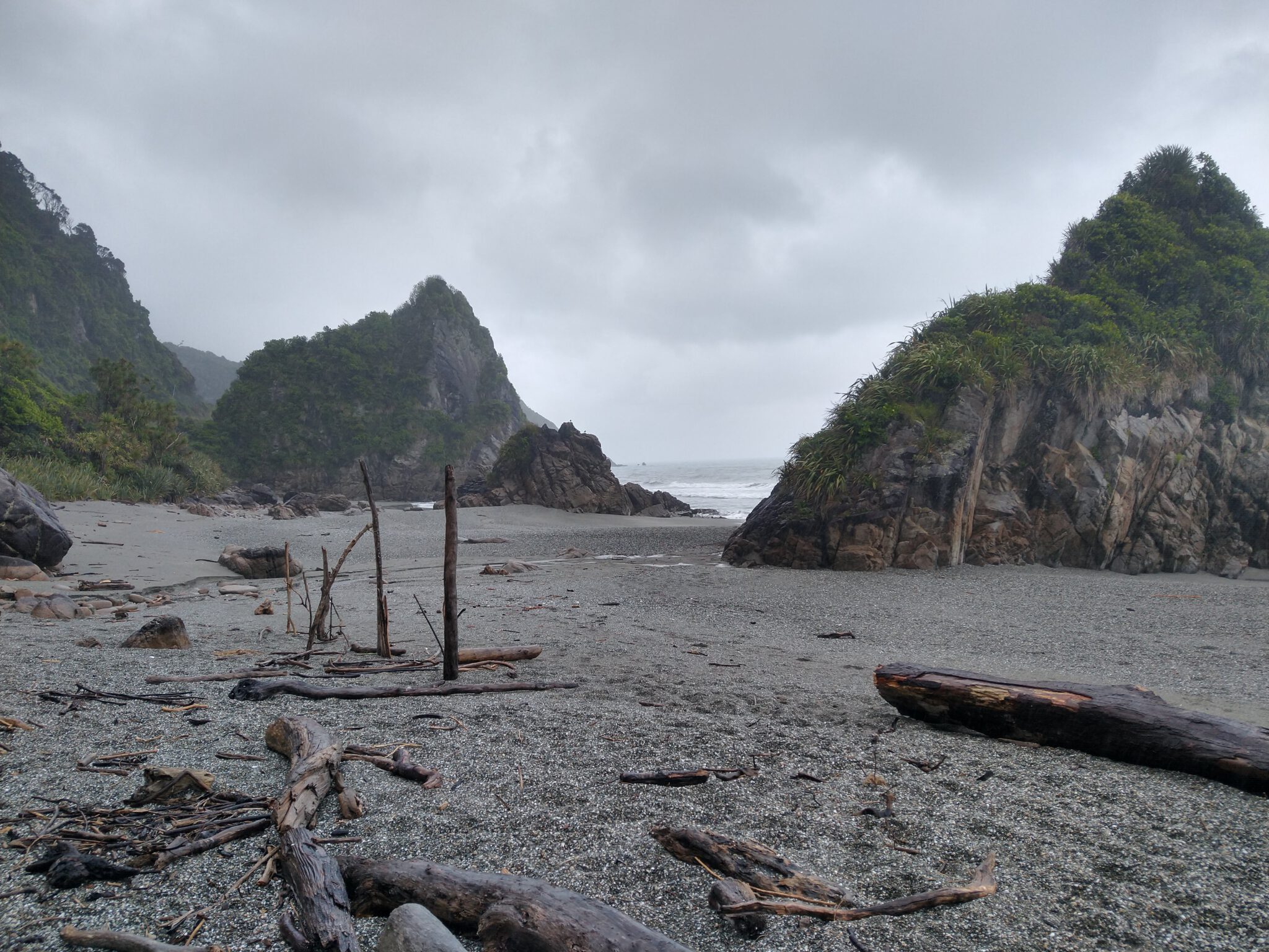 Best Freedom Camping Spots on the West Coast, New Zealand - KiwiandtheKraut